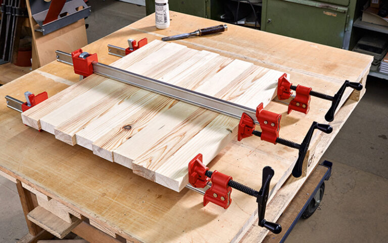 Everything You Need to Know About Sash Clamps for Woodworking - UPAT